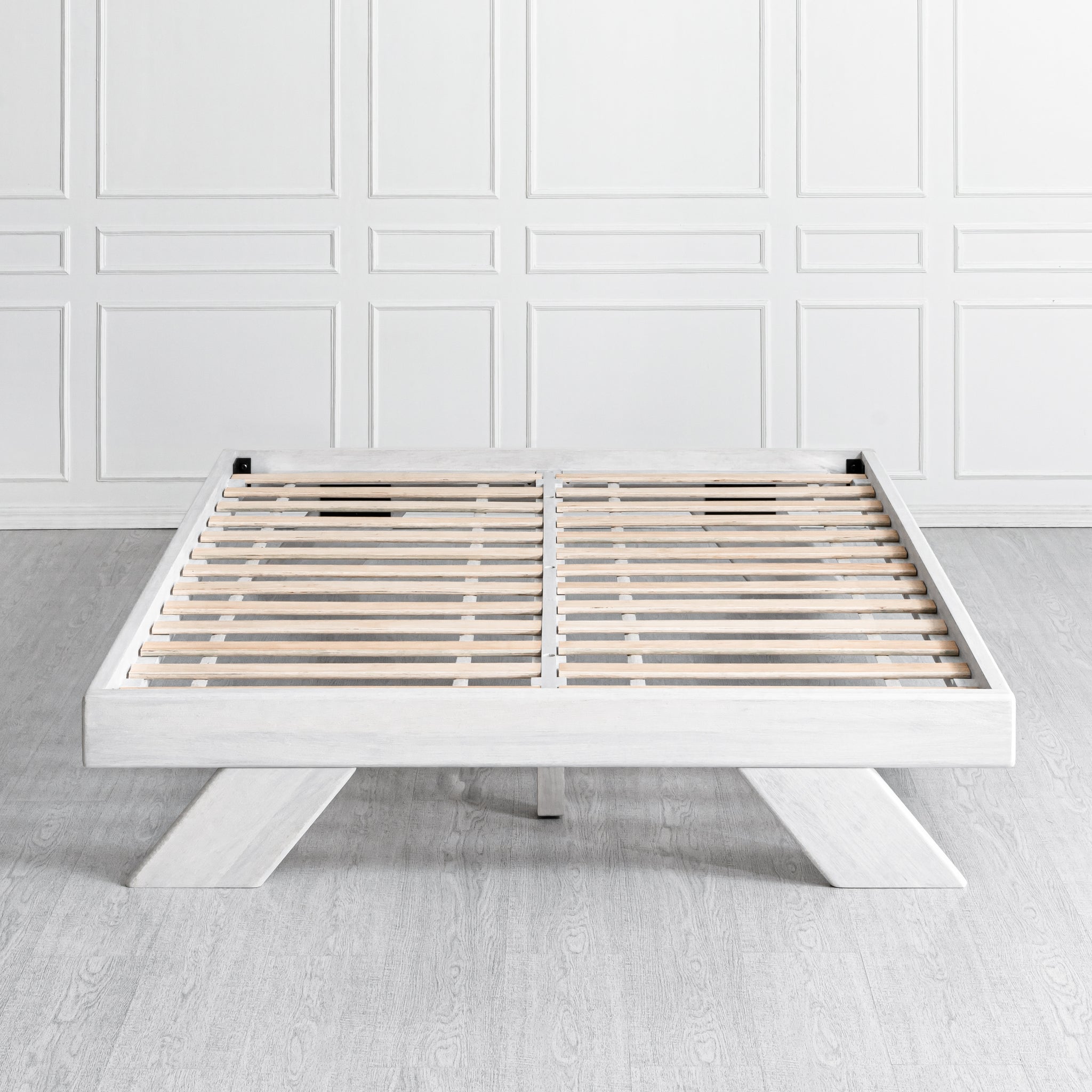 Etna Platform Queen Size Bed – MH London US